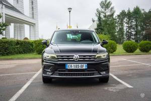 Melns Volkswagen Tiguan 2017 Elektrėnai, ar dzinēja tilpumu 1.97 L un nobraukumu 223 tūkst. km par 15950 €, foto 3 vietnē AUTOMOTO.COM.LV