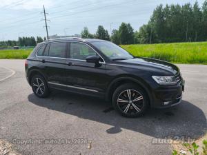 Black Volkswagen Tiguan 2017 in Tallinn, with an engine capacity of 2.00 L and mileage of 261 thousand km for 19000 €, photo  on AUTOMOTO.COM.LV