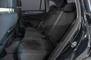 Black Volkswagen Tiguan 2017 in Vilnius, with an engine capacity of 2.00 L and mileage of 119 thousand km for 19500 €, photo 19 on AUTOMOTO.COM.LV