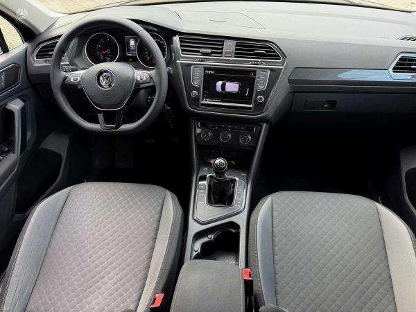 Black Volkswagen Tiguan 2017 in Kaunas, with an engine capacity of 1.40 L and mileage of 210 thousand km for 12200 €, photo 7 on AUTOMOTO.COM.LV