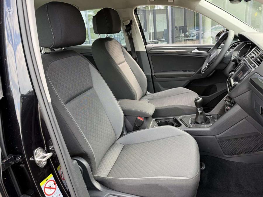 Melns Volkswagen Tiguan 2017 Kauņa, ar dzinēja tilpumu 1.40 L un nobraukumu 210 tūkst. km par 12200 €, foto 10 vietnē AUTOMOTO.COM.LV