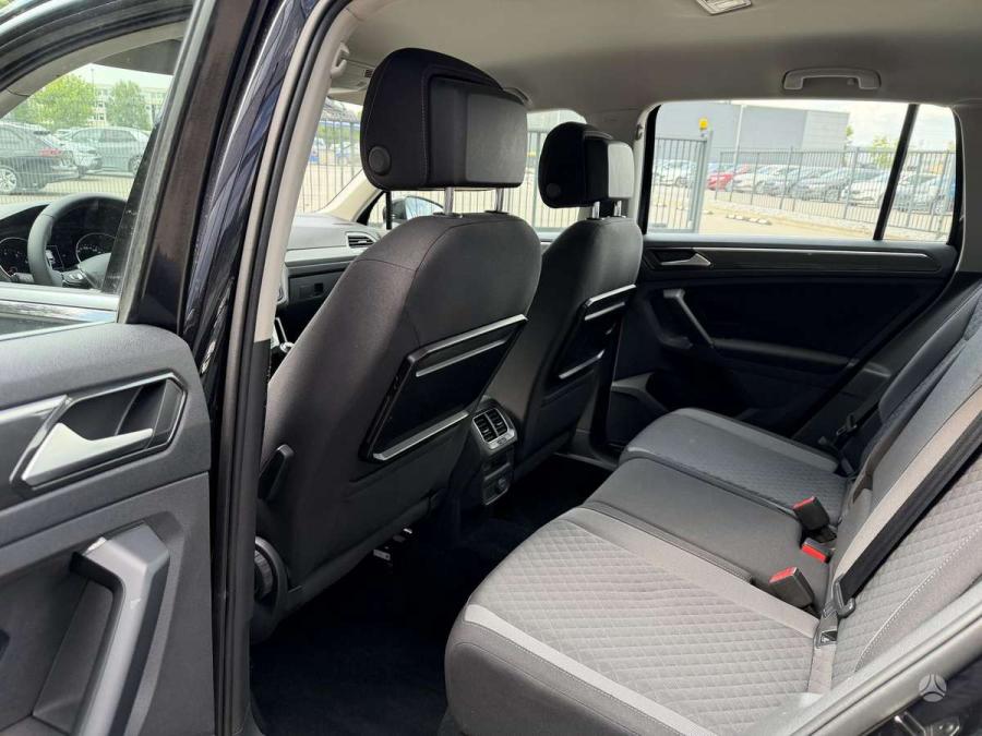 Melns Volkswagen Tiguan 2017 Kauņa, ar dzinēja tilpumu 1.40 L un nobraukumu 210 tūkst. km par 12200 €, foto 13 vietnē AUTOMOTO.COM.LV