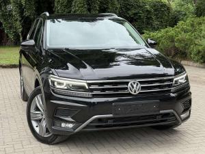 Black Volkswagen Tiguan 2017 in Prienai, with an engine capacity of 1.97 L and mileage of 274 thousand km for 14750 €, photo 9 on AUTOMOTO.COM.LV