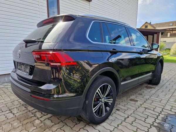 Melns Volkswagen Tiguan 2017 Viļņa, ar dzinēja tilpumu 1.97 L un nobraukumu 234 tūkst. km par 13950 €, foto 5 vietnē AUTOMOTO.COM.LV