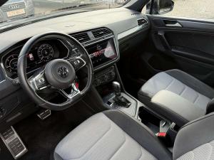 Black Volkswagen Tiguan 2017 in Kaunas, with an engine capacity of 1.97 L and mileage of 285 thousand km for 15700 €, photo 13 on AUTOMOTO.COM.LV
