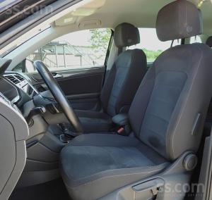 Black Volkswagen Tiguan 2017 in Riga, with an engine capacity of 2.00 L and mileage of 222 thousand km for 17200 €, photo 8 on AUTOMOTO.COM.LV