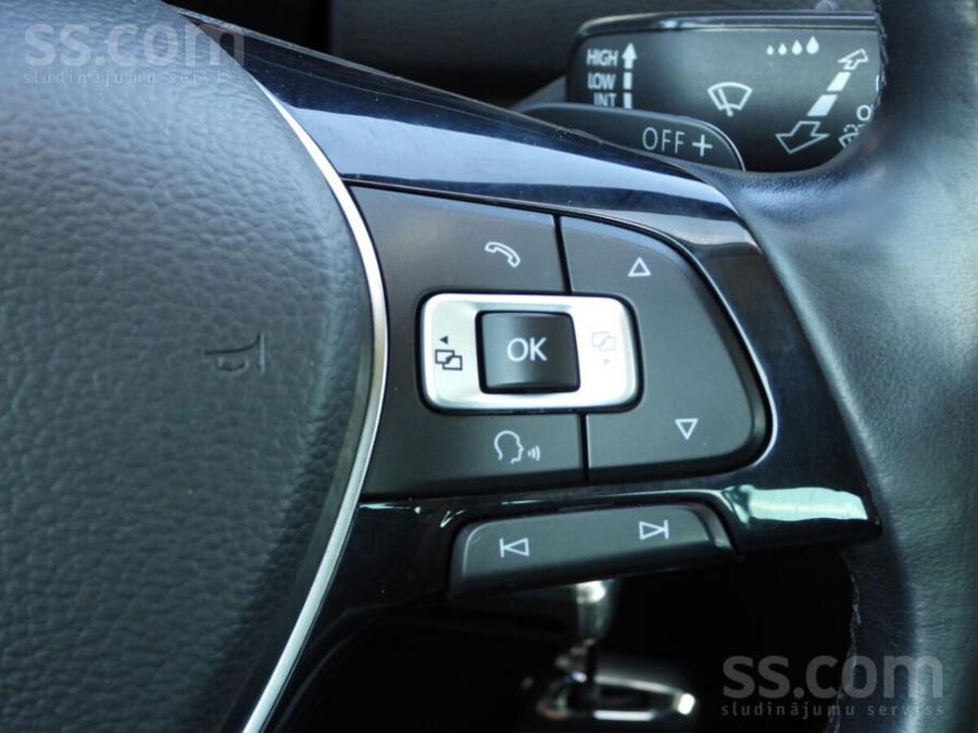 Black Volkswagen Tiguan 2017 in Riga, with an engine capacity of 2.00 L and mileage of 222 thousand km for 17200 €, photo 20 on AUTOMOTO.COM.LV