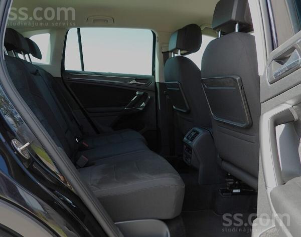 Black Volkswagen Tiguan 2017 in Riga, with an engine capacity of 2.00 L and mileage of 222 thousand km for 17200 €, photo 10 on AUTOMOTO.COM.LV