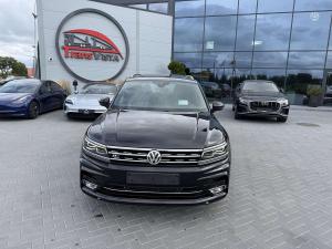 Black Volkswagen Tiguan 2017 in Telschi, with an engine capacity of 1.97 L and mileage of 200 thousand km for 18500 €, photo 11 on AUTOMOTO.COM.LV