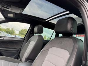 Black Volkswagen Tiguan 2017 in Telschi, with an engine capacity of 1.97 L and mileage of 200 thousand km for 18500 €, photo 22 on AUTOMOTO.COM.LV