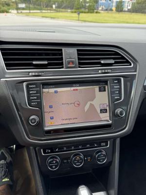 Black Volkswagen Tiguan 2017 in Telschi, with an engine capacity of 1.97 L and mileage of 200 thousand km for 18500 €, photo 33 on AUTOMOTO.COM.LV
