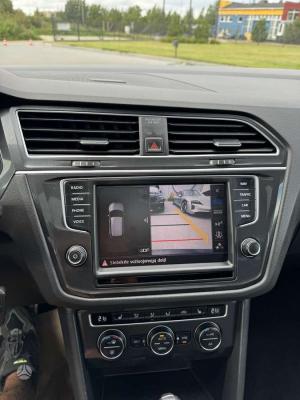 Black Volkswagen Tiguan 2017 in Telschi, with an engine capacity of 1.97 L and mileage of 200 thousand km for 18500 €, photo 36 on AUTOMOTO.COM.LV