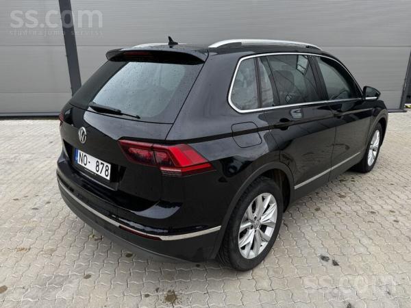 Black Volkswagen Tiguan 2017 in Ogre, with an engine capacity of 2.00 L and mileage of 189 thousand km for 15800 €, photo 5 on AUTOMOTO.COM.LV
