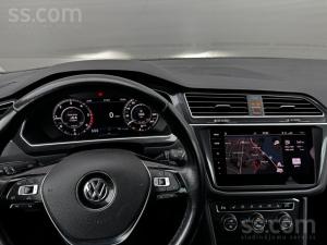 Melns Volkswagen Tiguan 2017 Ogre, ar dzinēja tilpumu 2.00 L un nobraukumu 189 tūkst. km par 15800 €, foto 7 vietnē AUTOMOTO.COM.LV