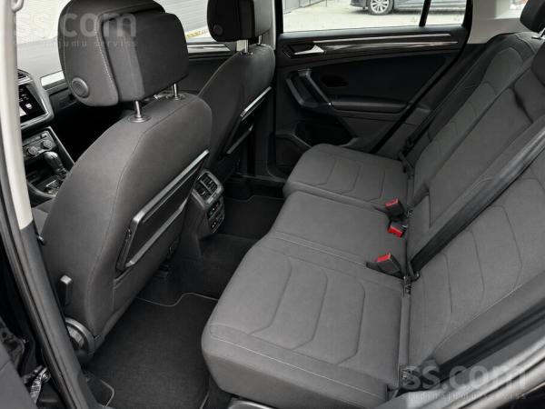Black Volkswagen Tiguan 2017 in Ogre, with an engine capacity of 2.00 L and mileage of 189 thousand km for 15800 €, photo 10 on AUTOMOTO.COM.LV