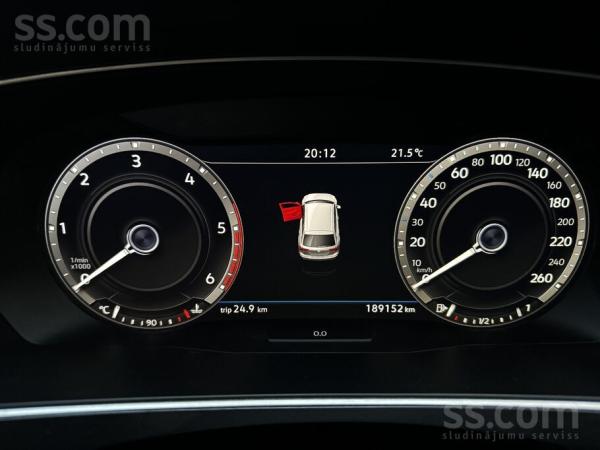 Black Volkswagen Tiguan 2017 in Ogre, with an engine capacity of 2.00 L and mileage of 189 thousand km for 15800 €, photo 11 on AUTOMOTO.COM.LV