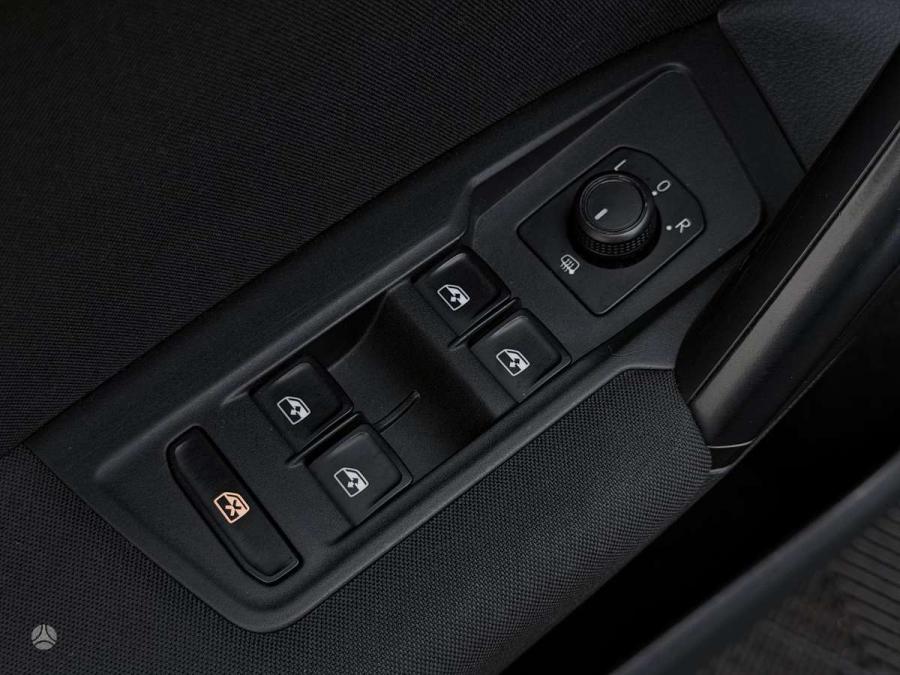 Melns Volkswagen Tiguan 2017 Viļņa, ar dzinēja tilpumu 1.40 L un nobraukumu 216 tūkst. km par 11499 €, foto 20 vietnē AUTOMOTO.COM.LV