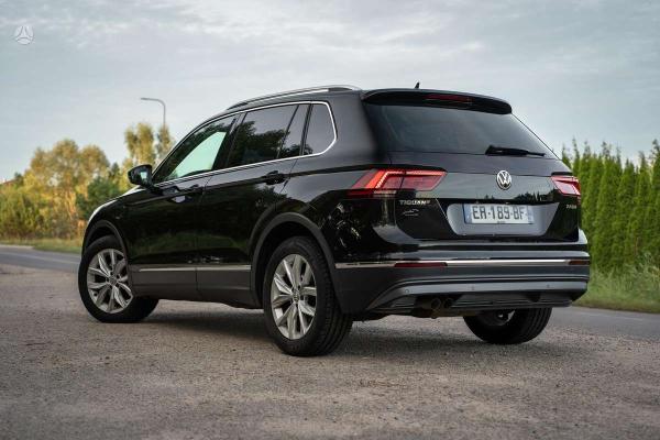 Volkswagen Tiguan 2017 Elektrėnai vietnē Melns Volkswagen Tiguan 2017 Elektrėnai, ar dzinēja tilpumu 1.97 L un nobraukumu 223 tūkst. km par 14950 €, foto 6 vietnē AUTOMOTO.COM.LV