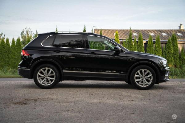 Volkswagen Tiguan 2017 Elektrėnai vietnē Melns Volkswagen Tiguan 2017 Elektrėnai, ar dzinēja tilpumu 1.97 L un nobraukumu 223 tūkst. km par 14950 €, foto 9 vietnē AUTOMOTO.COM.LV