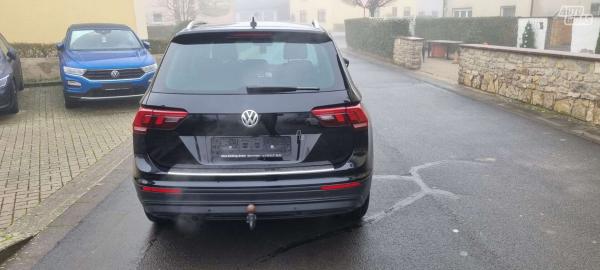 Melns Volkswagen Tiguan 2018 Kauņa, ar dzinēja tilpumu 2.00 L un nobraukumu 85 tūkst. km par 25480 €, foto 4 vietnē AUTOMOTO.COM.LV