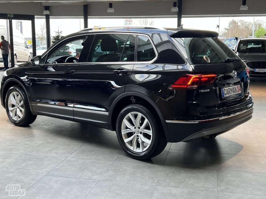 Melns Volkswagen Tiguan 2018 Kauņa, ar dzinēja tilpumu 2.00 L un nobraukumu 100 tūkst. km par 26489 €, foto 8 vietnē AUTOMOTO.COM.LV