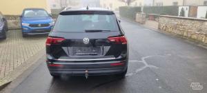 Black Volkswagen Tiguan 2018 in Kaunas, with an engine capacity of 2.00 L and mileage of 85 thousand km for 25480 €, photo 4 on AUTOMOTO.COM.LV