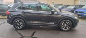 Black Volkswagen Tiguan 2018 in Kaunas, with an engine capacity of 2.00 L and mileage of 85 thousand km for 25480 €, photo 6 on AUTOMOTO.COM.LV