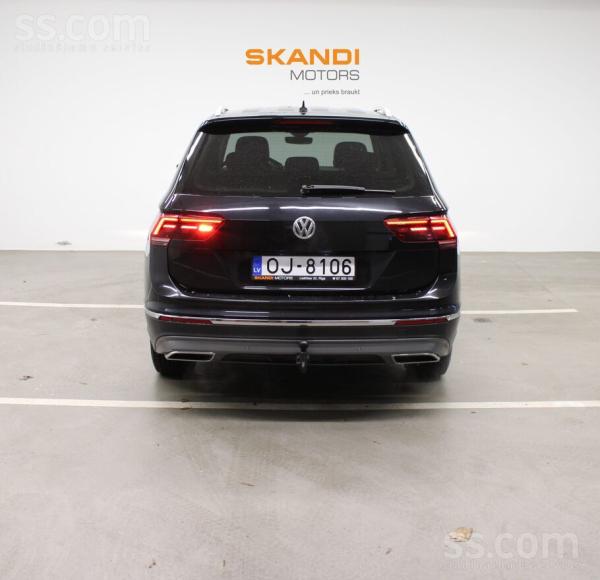 Melns Volkswagen Tiguan 2018 Rīga, ar dzinēja tilpumu 2.00 L un nobraukumu 147 tūkst. km par 20990 €, foto 5 vietnē AUTOMOTO.COM.LV
