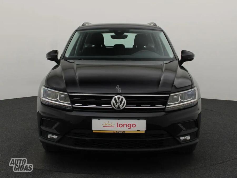 Melns Volkswagen Tiguan 2018 Viļņa, ar dzinēja tilpumu 2.00 L un nobraukumu 162 tūkst. km par 17799 €, foto 4 vietnē AUTOMOTO.COM.LV