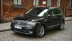 Black Volkswagen Tiguan 2018 in Riga, with an engine capacity of 2.00 L and mileage of 194 thousand km for 16950 €, photo  on AUTOMOTO.COM.LV