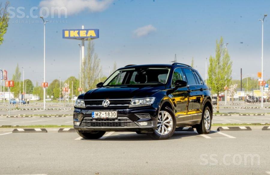 Черный Фольксваген Тигуан 2018 в Рига, объемом двигателя 1.50 л и пробегом 195 тыс. км за 13990 €, фото 1 на AUTOMOTO.COM.LV