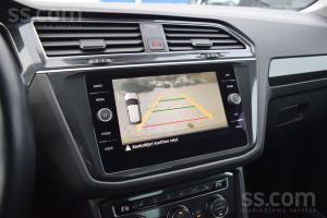 Black Volkswagen Tiguan 2018 in Riga, with an engine capacity of 2.00 L and mileage of 160 thousand km for 17500 €, photo 12 on AUTOMOTO.COM.LV