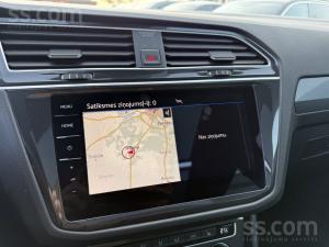 Black Volkswagen Tiguan 2018 in Jelgava, with an engine capacity of 2.00 L and mileage of 0 thousand km for 17950 €, photo 16 on AUTOMOTO.COM.LV