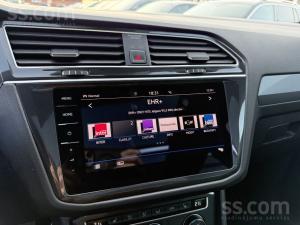Black Volkswagen Tiguan 2018 in Jelgava, with an engine capacity of 2.00 L and mileage of 0 thousand km for 17950 €, photo 18 on AUTOMOTO.COM.LV