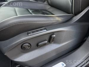 Black Volkswagen Tiguan 2018 in Jelgava, with an engine capacity of 2.00 L and mileage of 0 thousand km for 17950 €, photo 27 on AUTOMOTO.COM.LV
