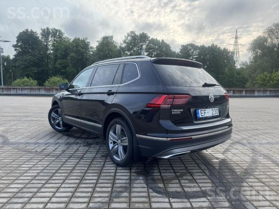 Melns Volkswagen Tiguan 2018 Rīga, ar dzinēja tilpumu 2.00 L un nobraukumu 151 tūkst. km par 23500 €, foto 5 vietnē AUTOMOTO.COM.LV