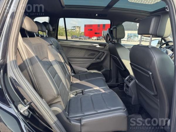 Melns Volkswagen Tiguan 2018 Rīga, ar dzinēja tilpumu 2.00 L un nobraukumu 151 tūkst. km par 23500 €, foto 6 vietnē AUTOMOTO.COM.LV