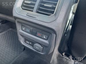 Melns Volkswagen Tiguan 2018 Rīga, ar dzinēja tilpumu 2.00 L un nobraukumu 151 tūkst. km par 23500 €, foto 8 vietnē AUTOMOTO.COM.LV