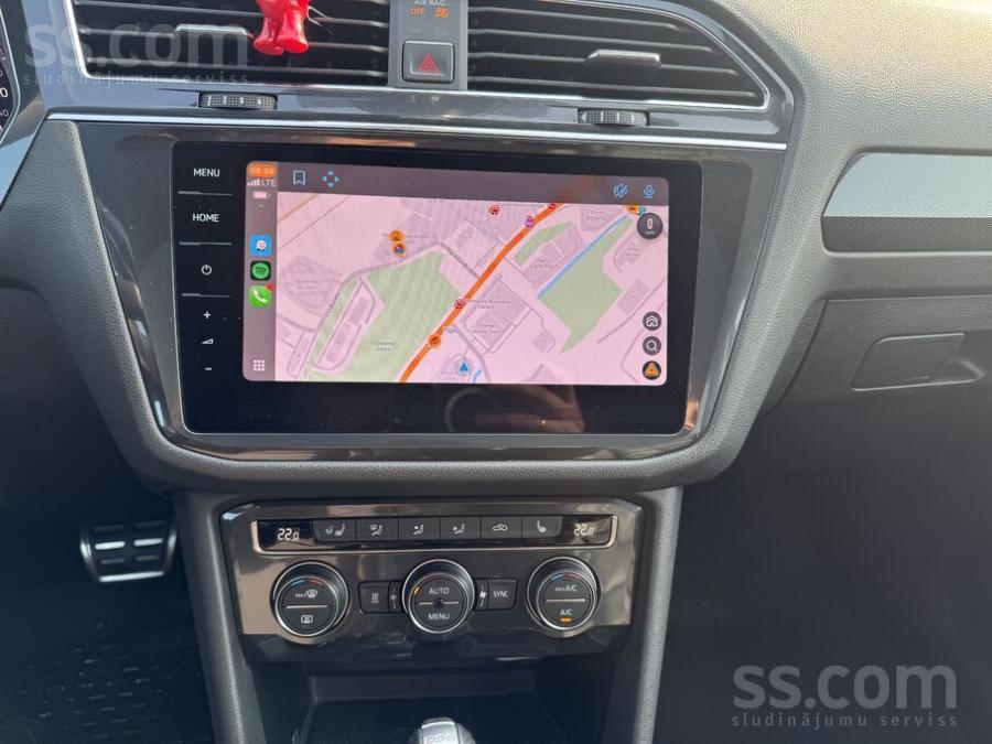 Melns Volkswagen Tiguan 2018 Rīga, ar dzinēja tilpumu 2.00 L un nobraukumu 151 tūkst. km par 23500 €, foto 12 vietnē AUTOMOTO.COM.LV