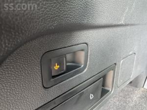 Melns Volkswagen Tiguan 2018 Rīga, ar dzinēja tilpumu 2.00 L un nobraukumu 151 tūkst. km par 23500 €, foto 22 vietnē AUTOMOTO.COM.LV