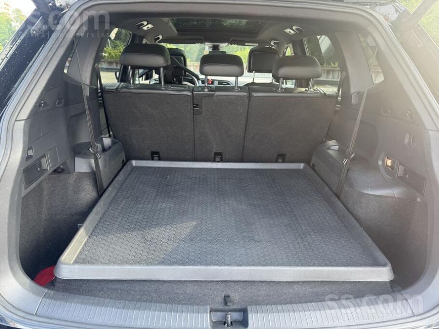 Melns Volkswagen Tiguan 2018 Rīga, ar dzinēja tilpumu 2.00 L un nobraukumu 151 tūkst. km par 23500 €, foto 23 vietnē AUTOMOTO.COM.LV