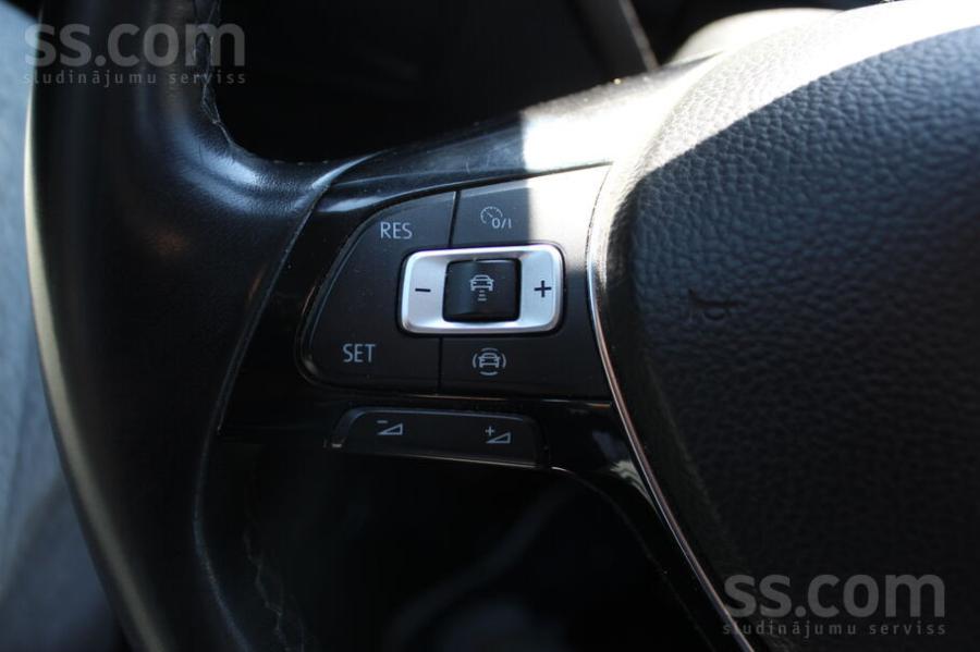 Melns Volkswagen Tiguan 2018 Liepāja, ar dzinēja tilpumu 2.00 L un nobraukumu 232 tūkst. km par 14900 €, foto 14 vietnē AUTOMOTO.COM.LV