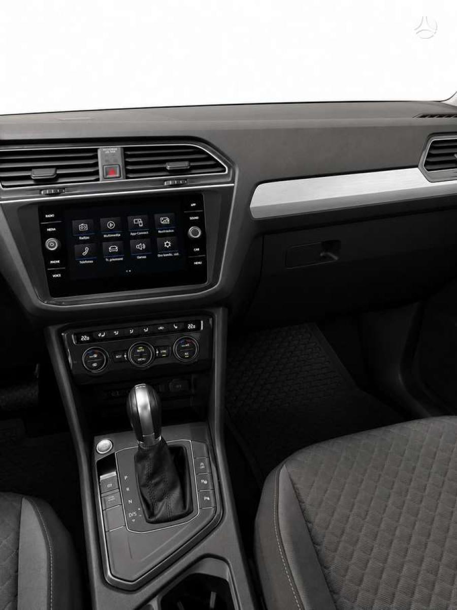 Melns Volkswagen Tiguan 2018 Kauņa, ar dzinēja tilpumu 1.97 L un nobraukumu 148 tūkst. km par 17800 €, foto 12 vietnē AUTOMOTO.COM.LV