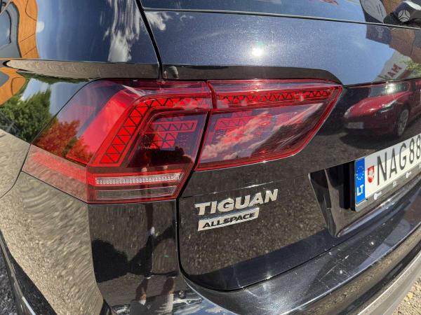 Melns Volkswagen Tiguan 2018 Kauņa, ar dzinēja tilpumu 2.00 L un nobraukumu 281 tūkst. km par 14950 €, foto 5 vietnē AUTOMOTO.COM.LV