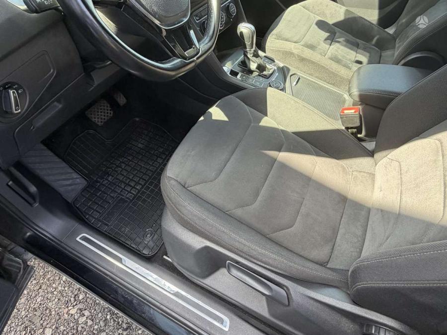 Melns Volkswagen Tiguan 2018 Kauņa, ar dzinēja tilpumu 2.00 L un nobraukumu 281 tūkst. km par 14950 €, foto 19 vietnē AUTOMOTO.COM.LV