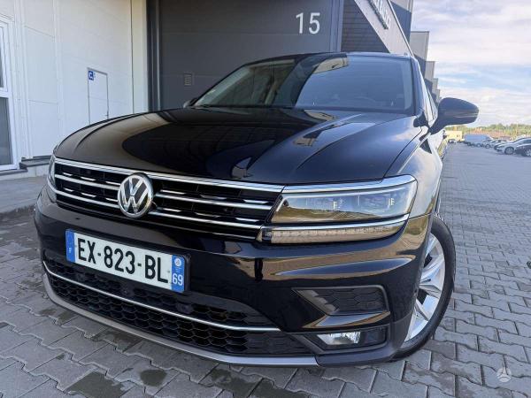 Melns Volkswagen Tiguan 2018 Viļņa, ar dzinēja tilpumu 1.97 L un nobraukumu 266 tūkst. km par 14500 €, foto 1 vietnē AUTOMOTO.COM.LV