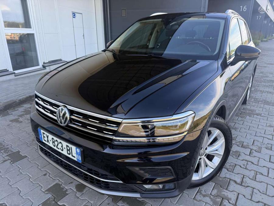 Melns Volkswagen Tiguan 2018 Viļņa, ar dzinēja tilpumu 1.97 L un nobraukumu 266 tūkst. km par 14500 €, foto 3 vietnē AUTOMOTO.COM.LV