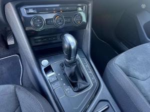 Melns Volkswagen Tiguan 2018 Viļņa, ar dzinēja tilpumu 1.97 L un nobraukumu 266 tūkst. km par 14500 €, foto 23 vietnē AUTOMOTO.COM.LV