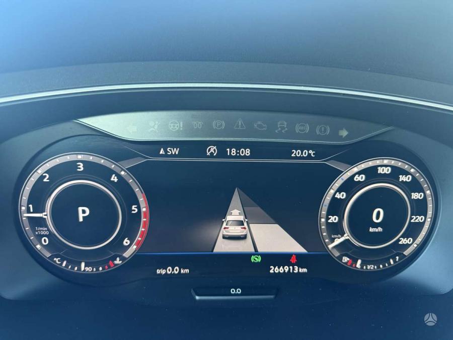 Melns Volkswagen Tiguan 2018 Viļņa, ar dzinēja tilpumu 1.97 L un nobraukumu 266 tūkst. km par 14500 €, foto 31 vietnē AUTOMOTO.COM.LV