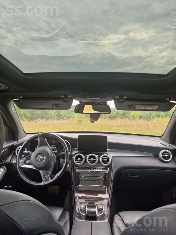 Melns Volkswagen Tiguan 2018 Daugavpils, ar dzinēja tilpumu 2.20 L un nobraukumu 265 tūkst. km par 18000 €, foto 4 vietnē AUTOMOTO.COM.LV